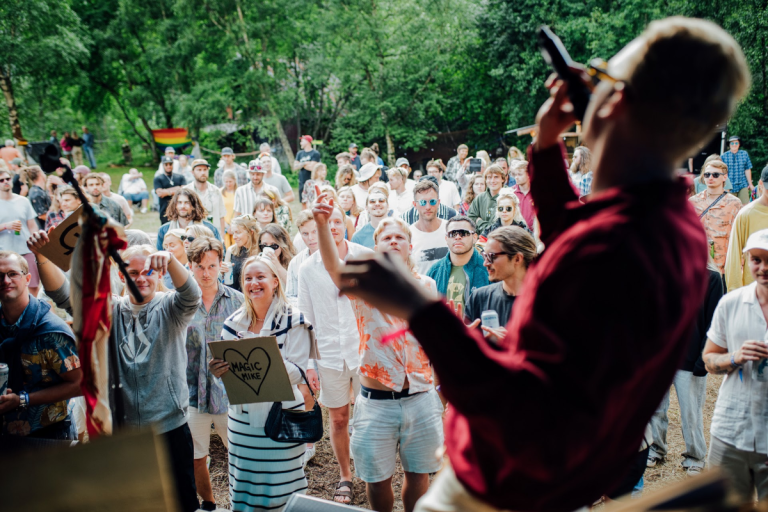 A Dive into 'Echoes': The Latest Single from Norwegian Artists Heuch ...